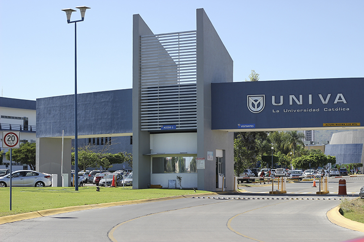 Enamorada del derecho y las aulas | NTR Guadalajara